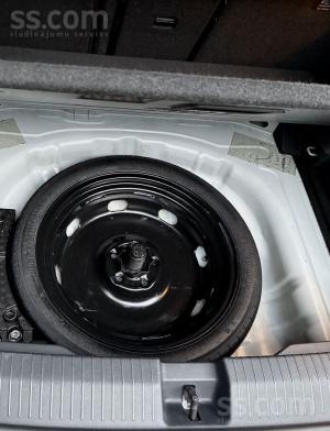 Balts Volkswagen T-Roc 2023 Rīga, ar dzinēja tilpumu 1.50 L un nobraukumu 41 tūkst. km par 21900 €, foto 19 vietnē AUTOMOTO.COM.LV