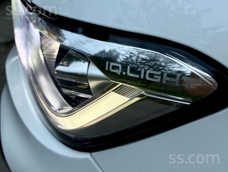 Balts Volkswagen T-Roc 2023 Rīga, ar dzinēja tilpumu 1.50 L un nobraukumu 41 tūkst. km par 21900 €, foto 21 vietnē AUTOMOTO.COM.LV