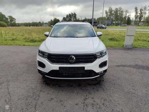 Balts Volkswagen T-Roc 2023 Kauņa, ar dzinēja tilpumu 1.50 L un nobraukumu 174 tūkst. km par 15990 €, foto 3 vietnē AUTOMOTO.COM.LV