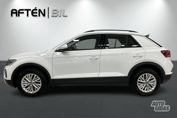 White Volkswagen T-Roc 2024 in Kaunas, with an engine capacity of 0.00 L and mileage of 39 thousand km for 29788 €, photo 7 on AUTOMOTO.COM.LV