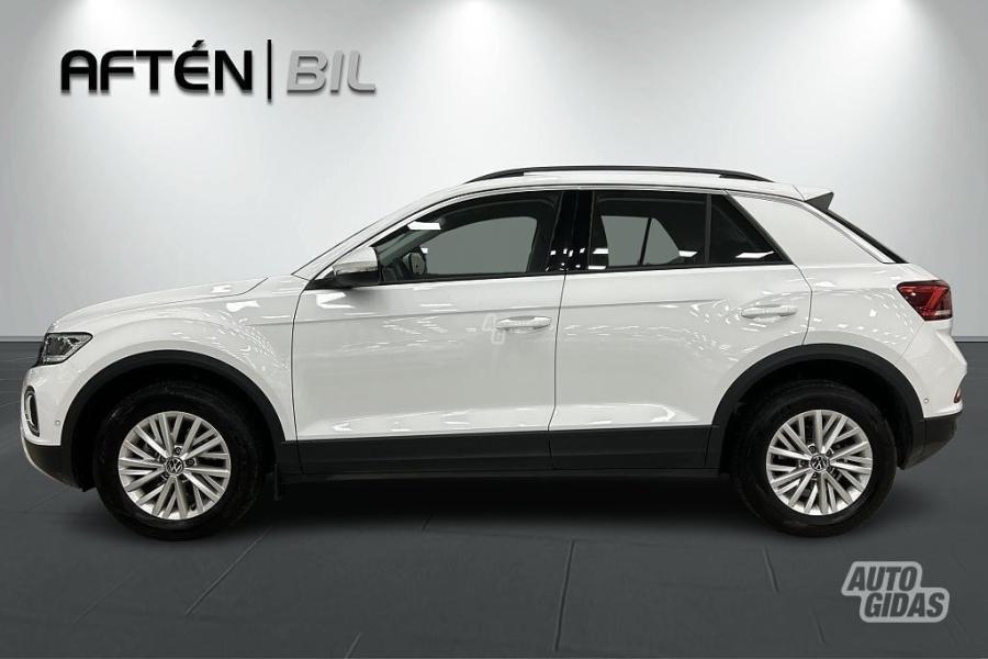 White Volkswagen T-Roc 2024 in Kaunas, with an engine capacity of 0.00 L and mileage of 39 thousand km for 29788 €, photo 7 on AUTOMOTO.COM.LV