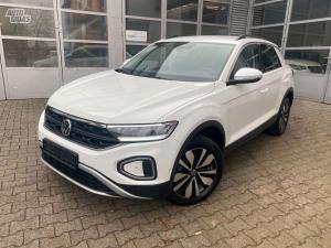 White Volkswagen T-Roc 2024 in Kaunas, with an engine capacity of 1.50 L and mileage of 40 thousand km for 26830 €, photo 1 on AUTOMOTO.COM.LV