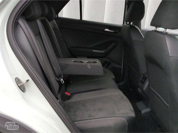 White Volkswagen T-Roc 2025 in Kaunas, with an engine capacity of 1.50 L and mileage of 12 thousand km for 32678 €, photo 9 on AUTOMOTO.COM.LV