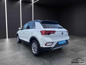 White Volkswagen T-Roc 2025 in Kaunas, with an engine capacity of 1.50 L and mileage of 23 thousand km for 30058 €, photo 4 on AUTOMOTO.COM.LV