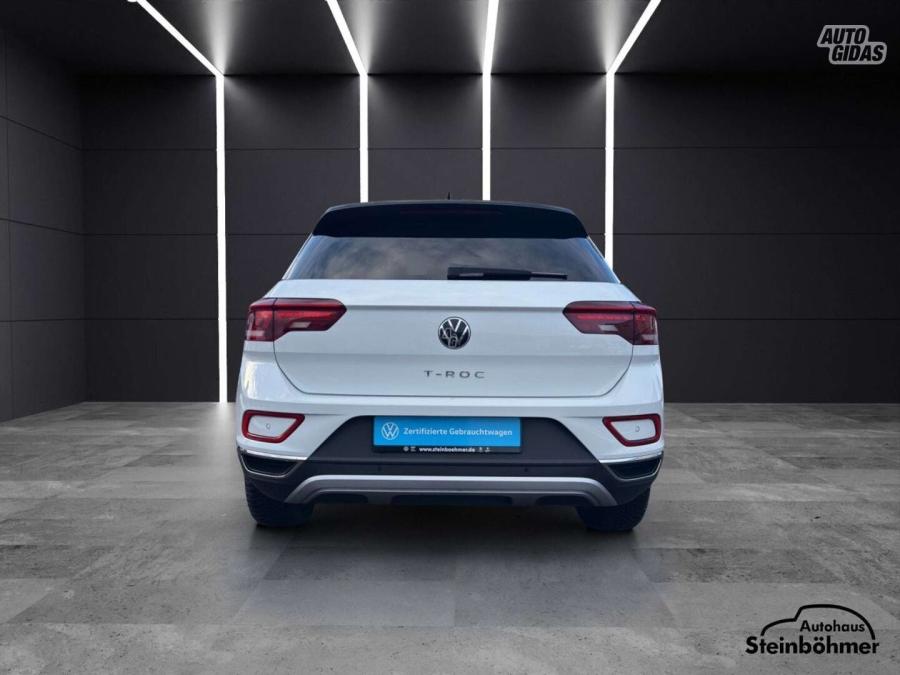 White Volkswagen T-Roc 2025 in Kaunas, with an engine capacity of 1.50 L and mileage of 23 thousand km for 30058 €, photo 5 on AUTOMOTO.COM.LV