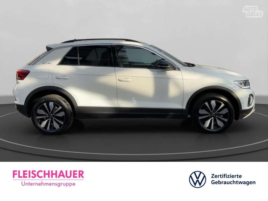 Balts Volkswagen T-Roc 2025 Kauņa, ar dzinēja tilpumu 1.00 L un nobraukumu 27 tūkst. km par 25469 €, foto 3 vietnē AUTOMOTO.COM.LV