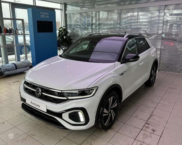 White Volkswagen T-Roc 2025 in Kaunas, with an engine capacity of 1.50 L and mileage of 2 thousand km for 32500 €, photo 1 on AUTOMOTO.COM.LV