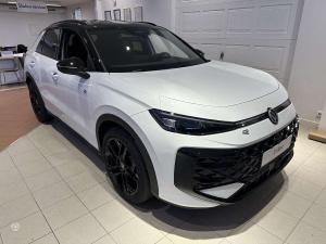 Balts Volkswagen T-Roc 2026 Panevēža, ar dzinēja tilpumu 1.50 L un nobraukumu 10 tūkst. km par 40600 €, foto 2 vietnē AUTOMOTO.COM.LV