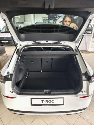 White Volkswagen T-Roc 2026 in Siauliai, with an engine capacity of 1.50 L and mileage of 0 thousand km for 28293 €, photo 17 on AUTOMOTO.COM.LV