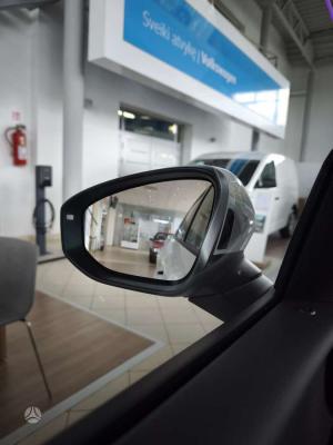 White Volkswagen T-Roc 2026 in Siauliai, with an engine capacity of 1.50 L and mileage of 0 thousand km for 28293 €, photo 19 on AUTOMOTO.COM.LV