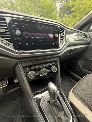 Balts Volkswagen T-Roc 2018 Rīga, ar dzinēja tilpumu 2.00 L un nobraukumu 85 tūkst. km par 17500 €, foto 7 vietnē AUTOMOTO.COM.LV