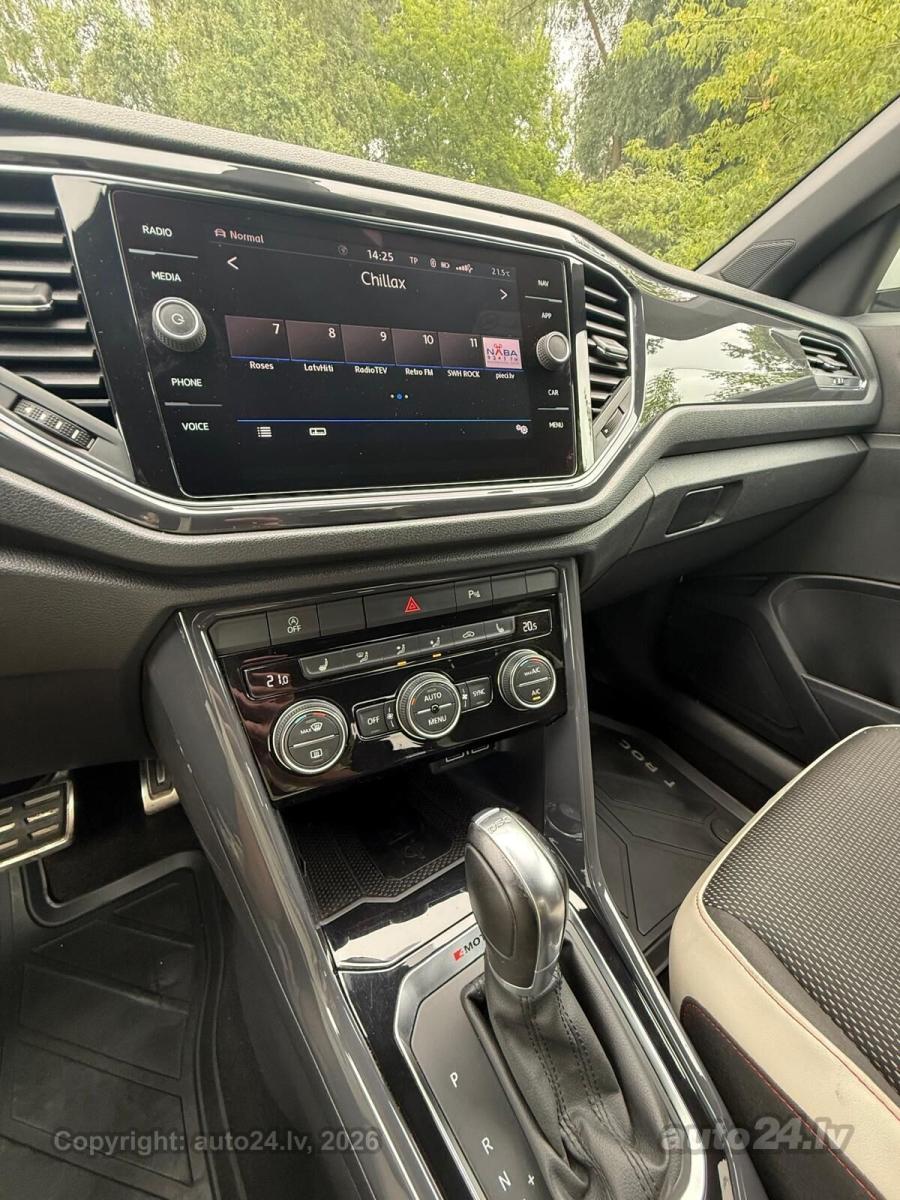 Balts Volkswagen T-Roc 2018 Rīga, ar dzinēja tilpumu 2.00 L un nobraukumu 85 tūkst. km par 17500 €, foto 7 vietnē AUTOMOTO.COM.LV