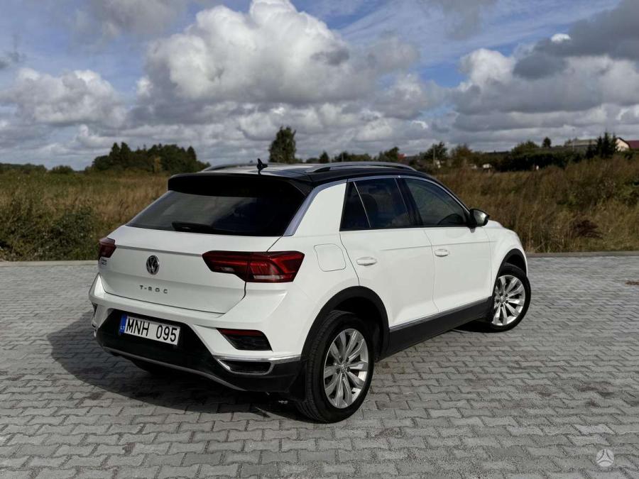 Balts Volkswagen T-Roc 2018 Klaipėda, ar dzinēja tilpumu 1.50 L un nobraukumu 219 tūkst. km par 12000 €, foto 10 vietnē AUTOMOTO.COM.LV