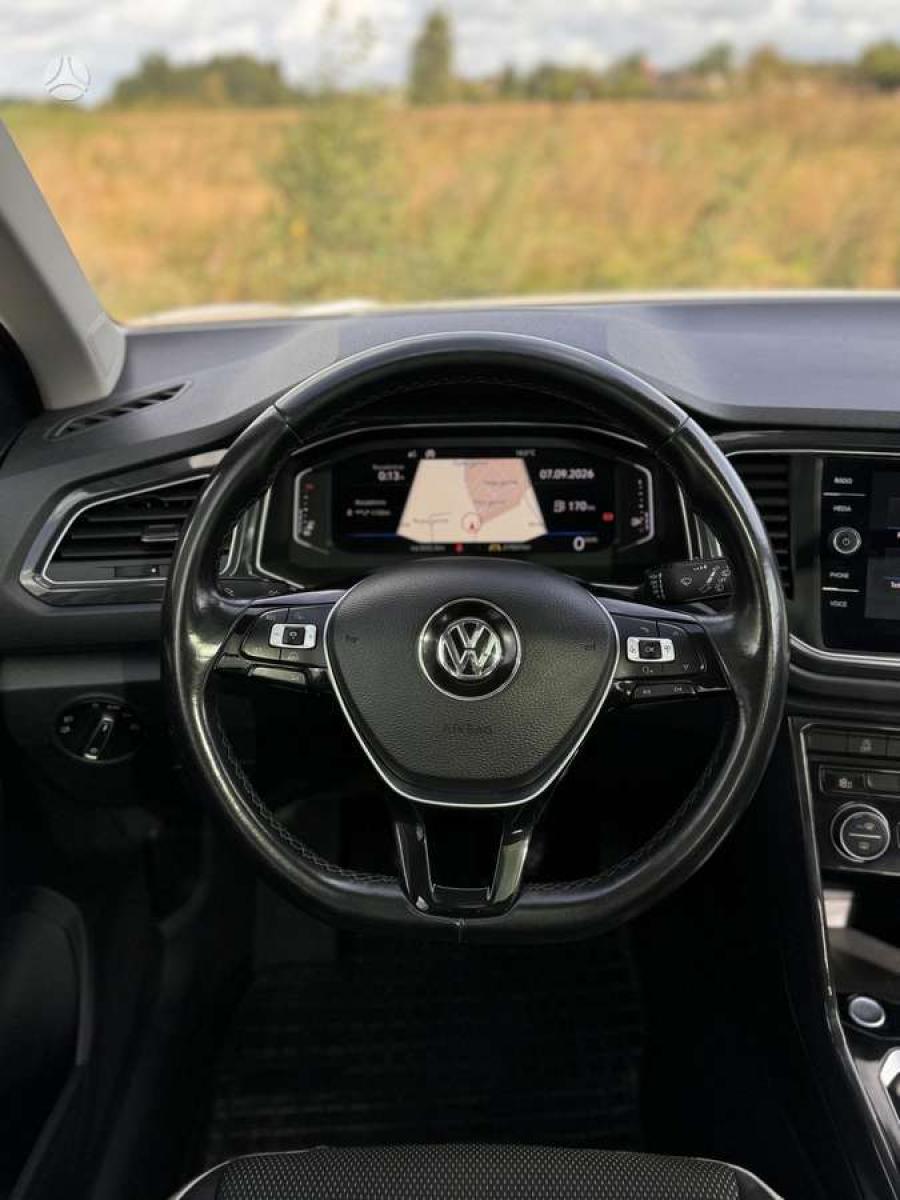 Balts Volkswagen T-Roc 2018 Klaipėda, ar dzinēja tilpumu 1.50 L un nobraukumu 219 tūkst. km par 12000 €, foto 14 vietnē AUTOMOTO.COM.LV