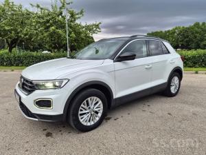 Balts Volkswagen T-Roc 2019 Rīga, ar dzinēja tilpumu 1.50 L un nobraukumu 183 tūkst. km par 15000 €, foto  vietnē AUTOMOTO.COM.LV