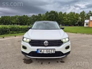 Balts Volkswagen T-Roc 2019 Rīga, ar dzinēja tilpumu 1.50 L un nobraukumu 183 tūkst. km par 15000 €, foto 9 vietnē AUTOMOTO.COM.LV