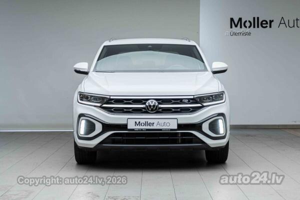 Balts Volkswagen T-Roc 2023 Tallina, ar dzinēja tilpumu 1.50 L un nobraukumu 23 tūkst. km par 29600 €, foto 3 vietnē AUTOMOTO.COM.LV