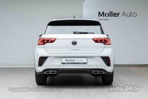 White Volkswagen T-Roc 2023 in Tallinn, with an engine capacity of 1.50 L and mileage of 23 thousand km for 29600 €, photo 5 on AUTOMOTO.COM.LV
