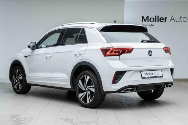 White Volkswagen T-Roc 2023 in Peetri, with an engine capacity of 1.50 L and mileage of 23 thousand km for 29600 €, photo 5 on AUTOMOTO.COM.LV