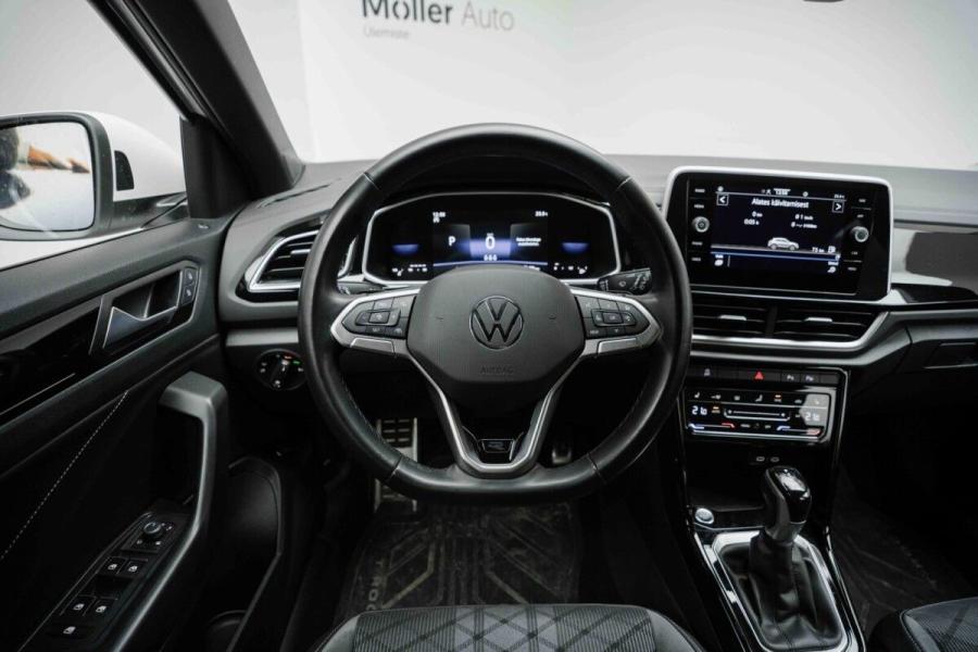 Balts Volkswagen T-Roc 2023 Peetri, ar dzinēja tilpumu 1.50 L un nobraukumu 23 tūkst. km par 29600 €, foto 12 vietnē AUTOMOTO.COM.LV