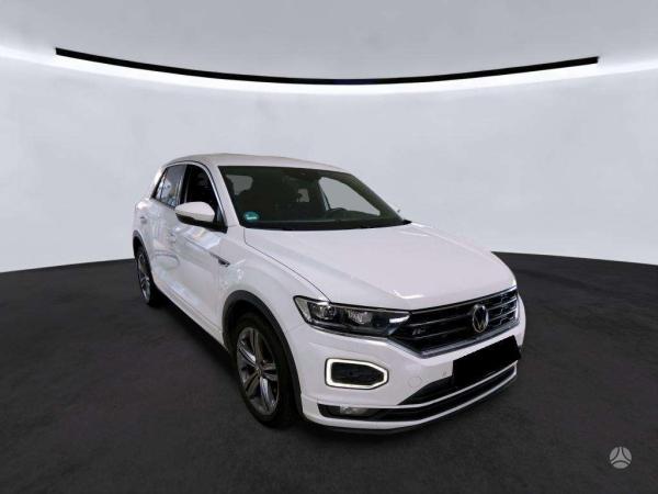 Balts Volkswagen T-Roc 2021 Viļņa, ar dzinēja tilpumu 1.50 L un nobraukumu 71 tūkst. km par 23714 €, foto 3 vietnē AUTOMOTO.COM.LV