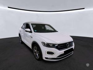 Balts Volkswagen T-Roc 2021 Viļņa, ar dzinēja tilpumu 1.50 L un nobraukumu 71 tūkst. km par 23714 €, foto 3 vietnē AUTOMOTO.COM.LV