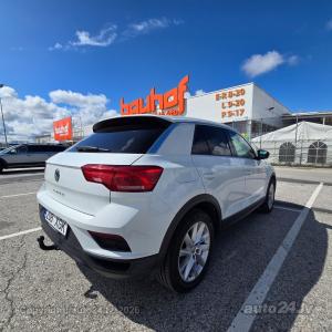 Balts Volkswagen T-Roc 2019 Tartu, ar dzinēja tilpumu 1.60 L un nobraukumu 191 tūkst. km par 14500 €, foto 7 vietnē AUTOMOTO.COM.LV