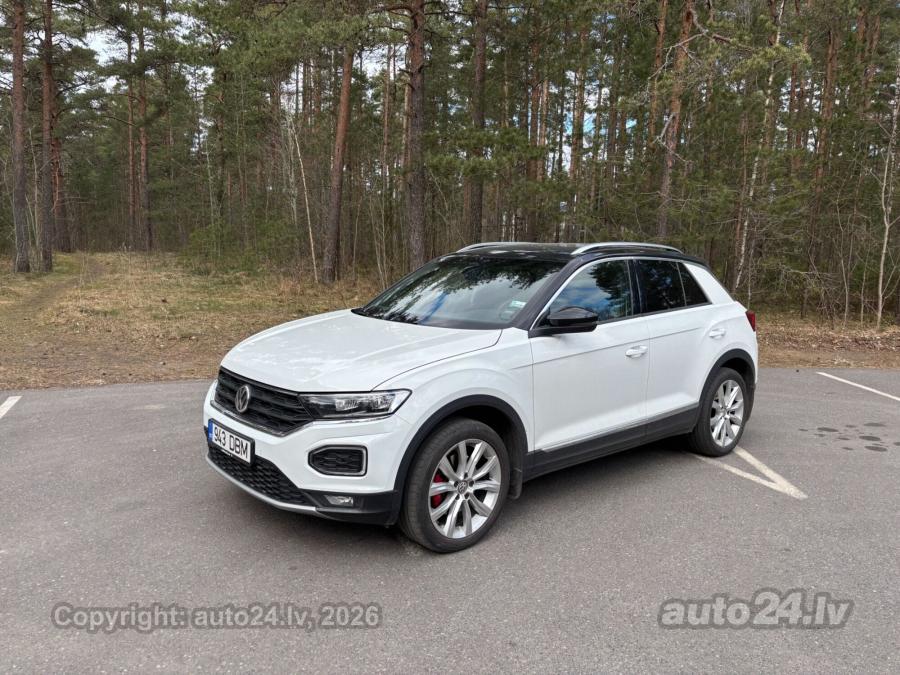 Balts Volkswagen T-Roc 2019 Tallina, ar dzinēja tilpumu 2.00 L un nobraukumu 83 tūkst. km par 18000 €, foto 1 vietnē AUTOMOTO.COM.LV