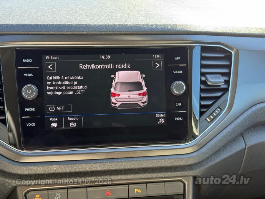 Белый Фольксваген Ти-Рок 2019 в Таллин, объемом двигателя 2.00 л и пробегом 108 тыс. км за 19990 €, фото 14 на AUTOMOTO.COM.LV