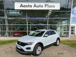 White Volkswagen T-Roc 2021 in Tartu, with an engine capacity of 1.50 L and mileage of 58 thousand km for 20490 €, photo  on AUTOMOTO.COM.LV