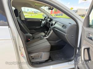 White Volkswagen T-Roc 2021 in Tartu, with an engine capacity of 1.50 L and mileage of 58 thousand km for 20490 €, photo 11 on AUTOMOTO.COM.LV