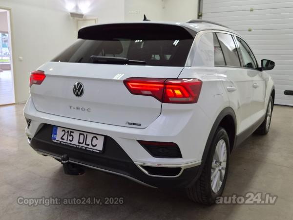 Balts Volkswagen T-Roc 2021 Hāpsalu, ar dzinēja tilpumu 2.00 L un nobraukumu 246 tūkst. km par 16999 €, foto 9 vietnē AUTOMOTO.COM.LV