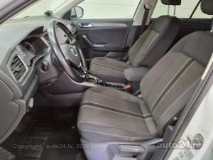 Balts Volkswagen T-Roc 2021 Hāpsalu, ar dzinēja tilpumu 2.00 L un nobraukumu 246 tūkst. km par 16999 €, foto 13 vietnē AUTOMOTO.COM.LV