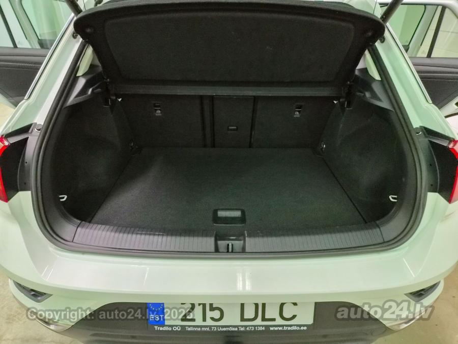 Balts Volkswagen T-Roc 2021 Hāpsalu, ar dzinēja tilpumu 2.00 L un nobraukumu 246 tūkst. km par 16999 €, foto 24 vietnē AUTOMOTO.COM.LV
