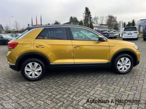 Dzeltens Volkswagen T-Roc 2019 Kauņa, ar dzinēja tilpumu 1.60 L un nobraukumu 14 tūkst. km par 24409 €, foto 8 vietnē AUTOMOTO.COM.LV