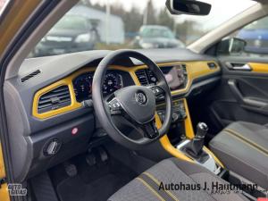 Dzeltens Volkswagen T-Roc 2019 Kauņa, ar dzinēja tilpumu 1.60 L un nobraukumu 14 tūkst. km par 24409 €, foto 9 vietnē AUTOMOTO.COM.LV