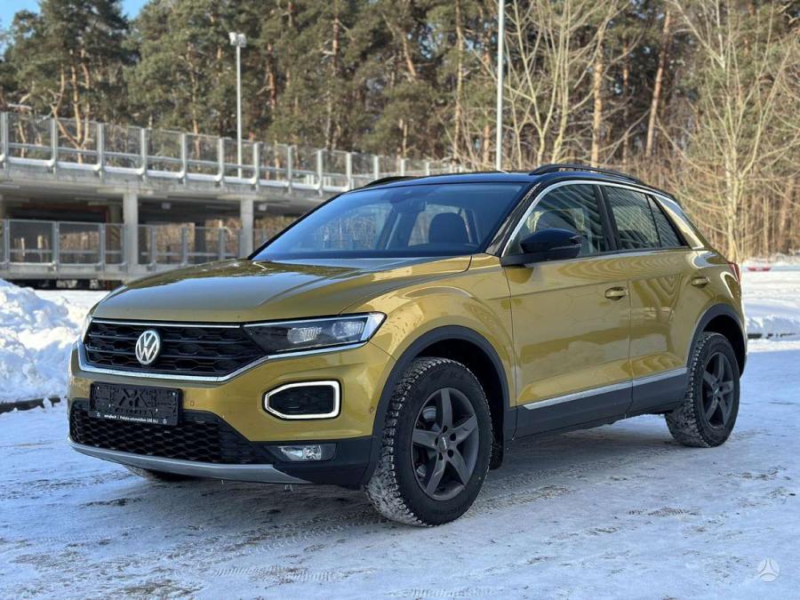 Dzeltens Volkswagen T-Roc 2019 Viļņa, ar dzinēja tilpumu 1.50 L un nobraukumu 89 tūkst. km par 19990 €, foto 1 vietnē AUTOMOTO.COM.LV