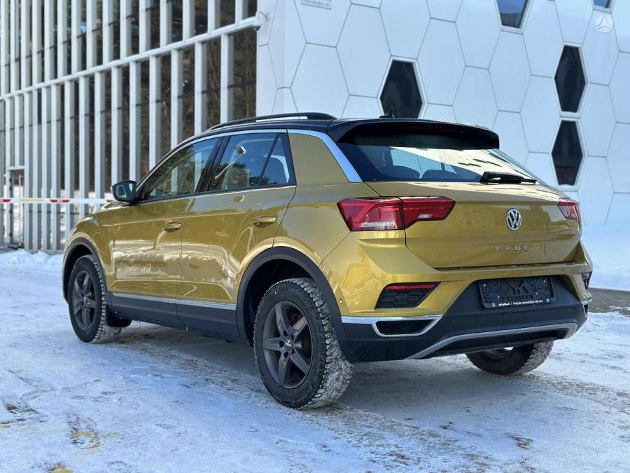 Dzeltens Volkswagen T-Roc 2019 Viļņa, ar dzinēja tilpumu 1.50 L un nobraukumu 89 tūkst. km par 19990 €, foto 6 vietnē AUTOMOTO.COM.LV