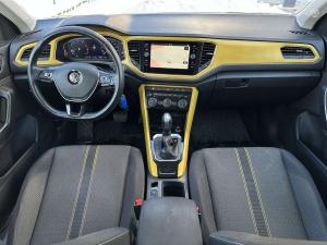 Dzeltens Volkswagen T-Roc 2019 Viļņa, ar dzinēja tilpumu 1.50 L un nobraukumu 89 tūkst. km par 19990 €, foto 11 vietnē AUTOMOTO.COM.LV