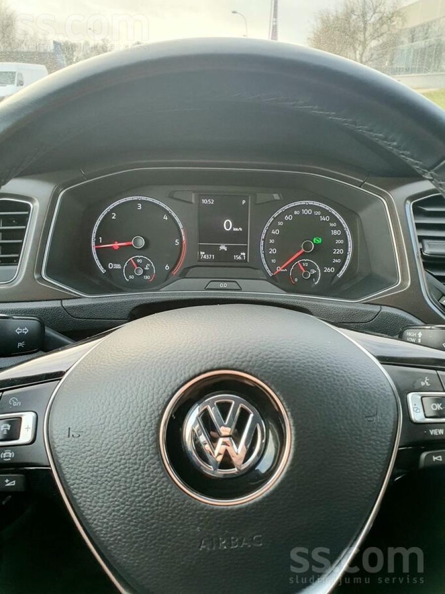 Dzeltens Volkswagen T-Roc 2019 Rīga, ar dzinēja tilpumu 2.00 L un nobraukumu 76 tūkst. km par 17000 €, foto 7 vietnē AUTOMOTO.COM.LV
