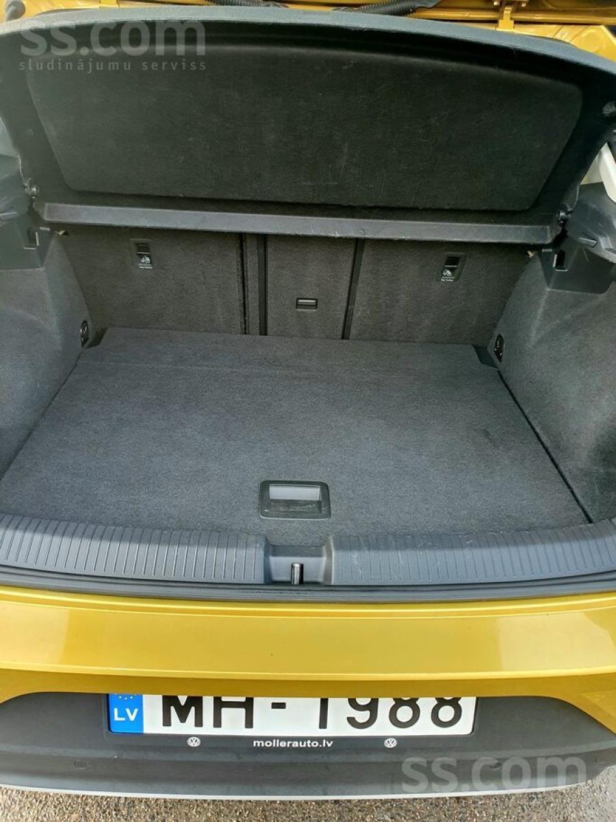 Dzeltens Volkswagen T-Roc 2019 Rīga, ar dzinēja tilpumu 2.00 L un nobraukumu 76 tūkst. km par 17000 €, foto 8 vietnē AUTOMOTO.COM.LV