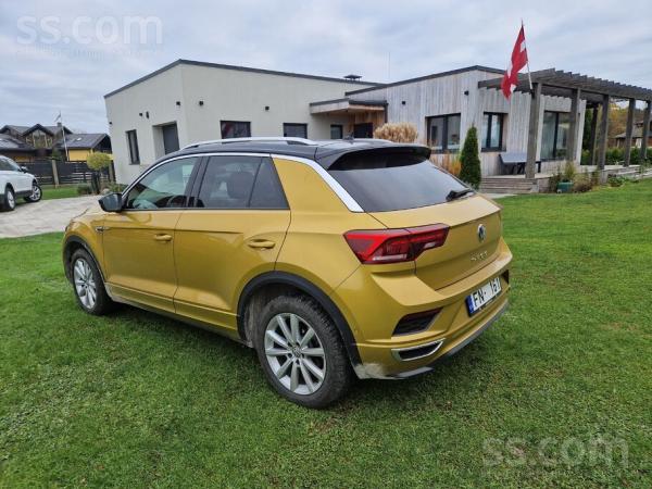 Dzeltens Volkswagen T-Roc 2019 Rīga, ar dzinēja tilpumu 2.00 L un nobraukumu 84 tūkst. km par 19100 €, foto 1 vietnē AUTOMOTO.COM.LV