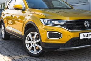 Dzeltens Volkswagen T-Roc 2019 Ventspils, ar dzinēja tilpumu 2.00 L un nobraukumu 90 tūkst. km par 17450 €, foto 10 vietnē AUTOMOTO.COM.LV