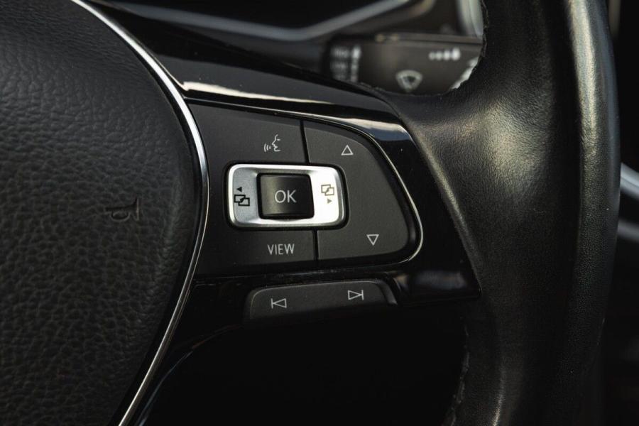 Dzeltens Volkswagen T-Roc 2019 Ventspils, ar dzinēja tilpumu 2.00 L un nobraukumu 90 tūkst. km par 17450 €, foto 20 vietnē AUTOMOTO.COM.LV