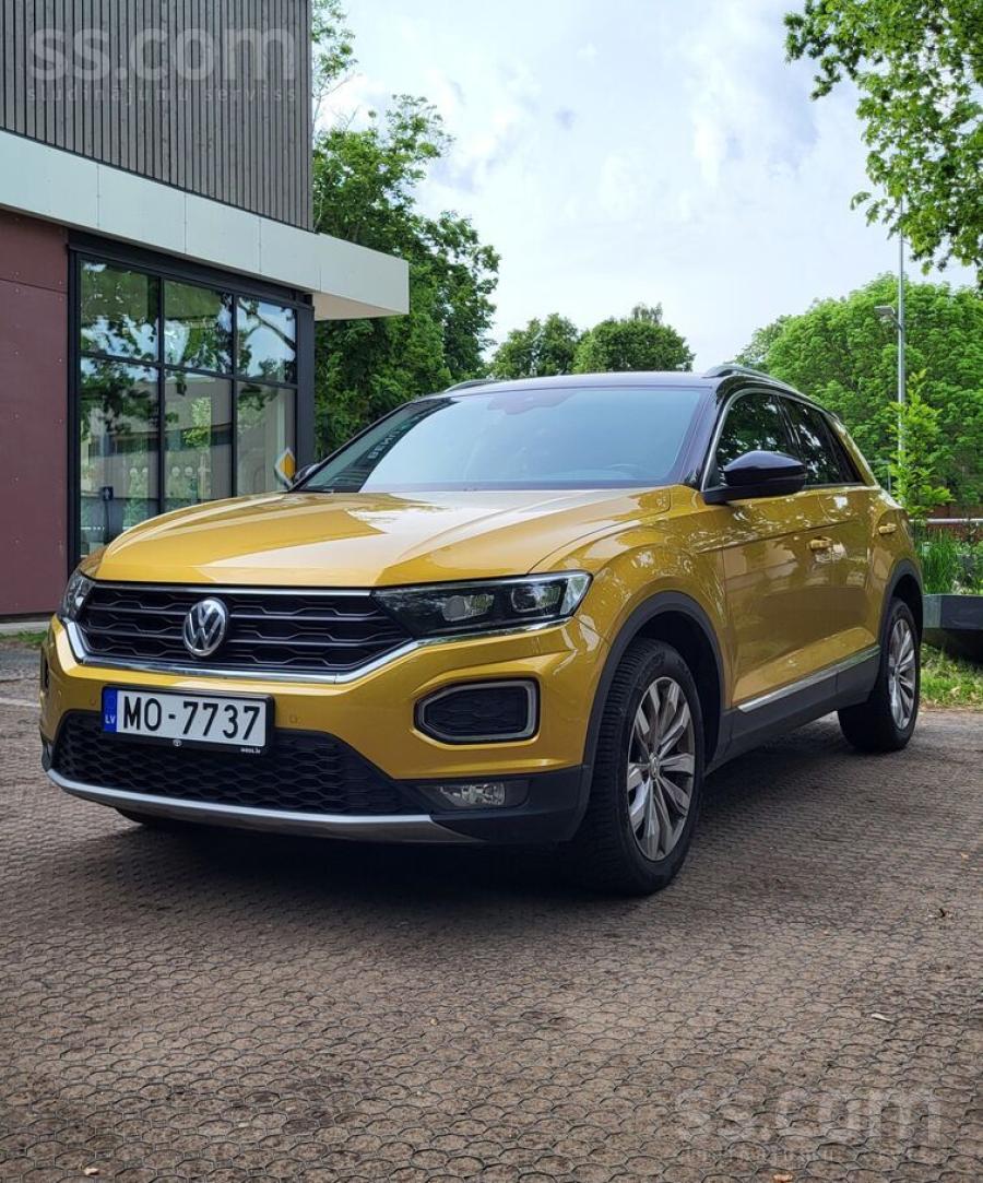 Dzeltens Volkswagen T-Roc 2020 Rīga, ar dzinēja tilpumu 1.50 L un nobraukumu 141 tūkst. km par 18000 €, foto 1 vietnē AUTOMOTO.COM.LV