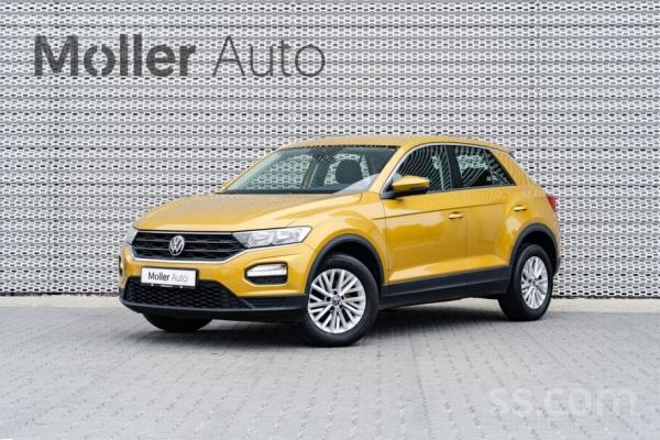 Dzeltens Volkswagen T-Roc 2021 Rīga, ar dzinēja tilpumu 1.00 L un nobraukumu 76 tūkst. km par 13950 €, foto  vietnē AUTOMOTO.COM.LV