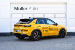 Dzeltens Volkswagen T-Roc 2026 Rīga, ar dzinēja tilpumu 1.50 L un nobraukumu 8 tūkst. km par 36250 €, foto 4 vietnē AUTOMOTO.COM.LV
