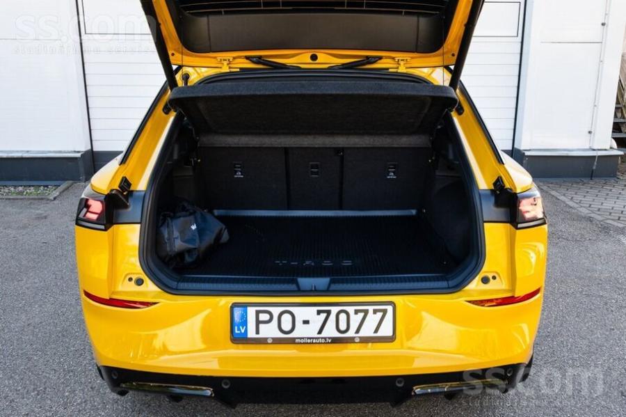 Dzeltens Volkswagen T-Roc 2026 Rīga, ar dzinēja tilpumu 1.50 L un nobraukumu 8 tūkst. km par 36250 €, foto 20 vietnē AUTOMOTO.COM.LV