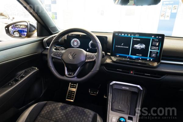 Dzeltens Volkswagen T-Roc 2026 Rīga, ar dzinēja tilpumu 1.50 L un nobraukumu 0 tūkst. km par 36600 €, foto 9 vietnē AUTOMOTO.COM.LV