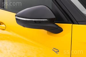 Yellow Volkswagen T-Roc 2026 in Ventspils, with an engine capacity of 1.50 L and mileage of 3 thousand km for 38900 €, photo 10 on AUTOMOTO.COM.LV